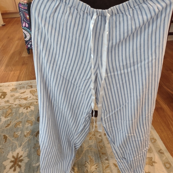 LOFT | Intimates & Sleepwear | Ann Taylor Loft Lightweight Flannel Pj ...